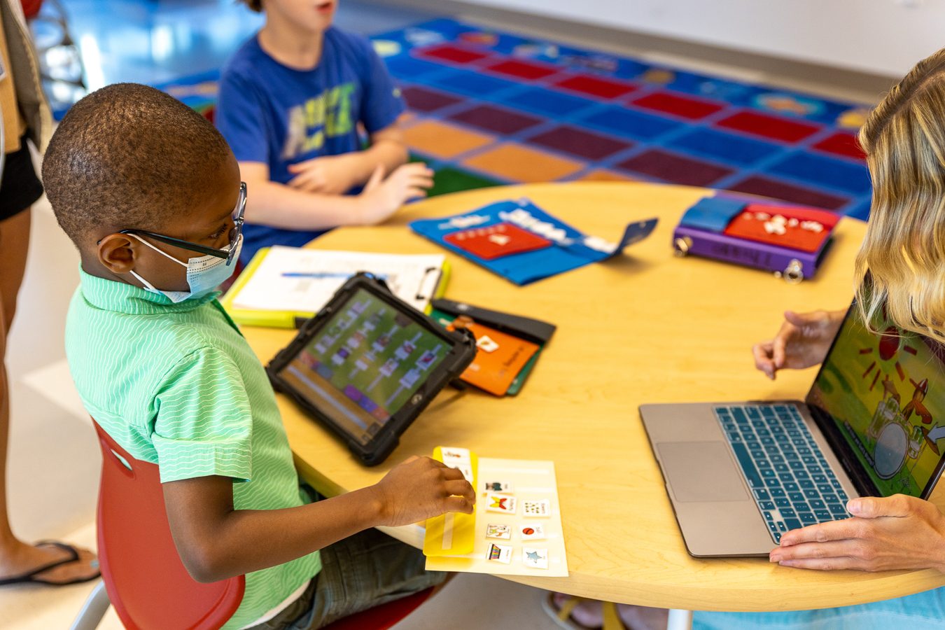 IMPLEMENTA PECS A LO LARGO DEL DÍA - Blog